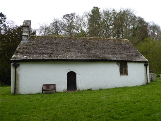 St Padarn, Llanbadarn y Garreg - CHC Church